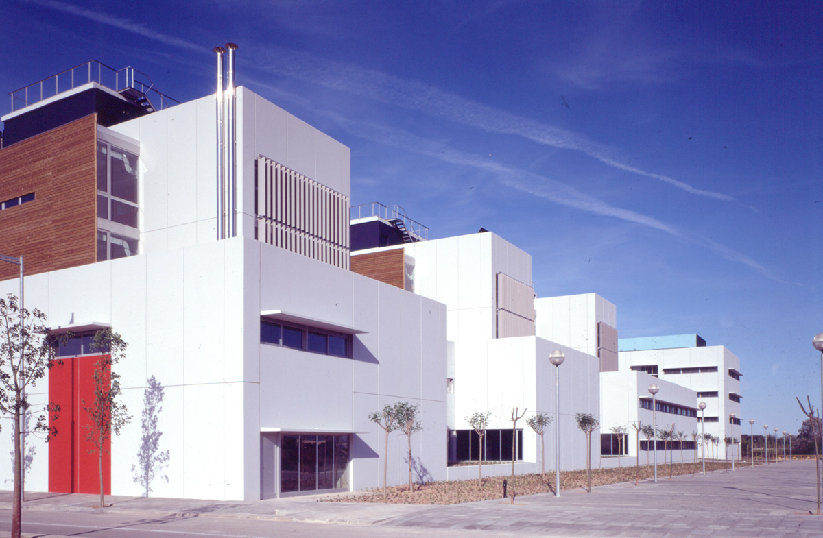 Escuela Politécnica Superior de Castelldefels (UPC) - Gina Barcelona ...
